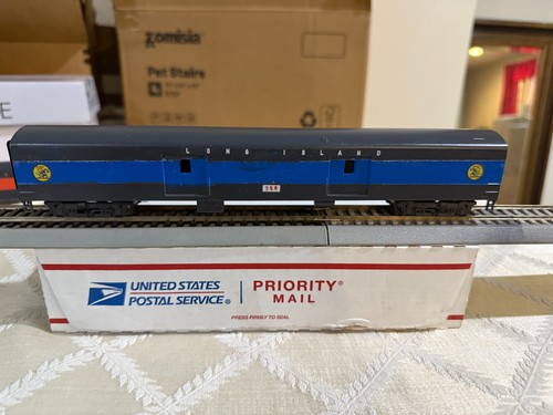 HO SCALE RIVAROSSI LONG ISLAND RAILROAD LIGHTWEIGHT BAGGAGE CAR DASHING ...