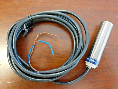 New Telemecanique Inductive Proximity Switch XS618B1MAL2 24V...240V ...