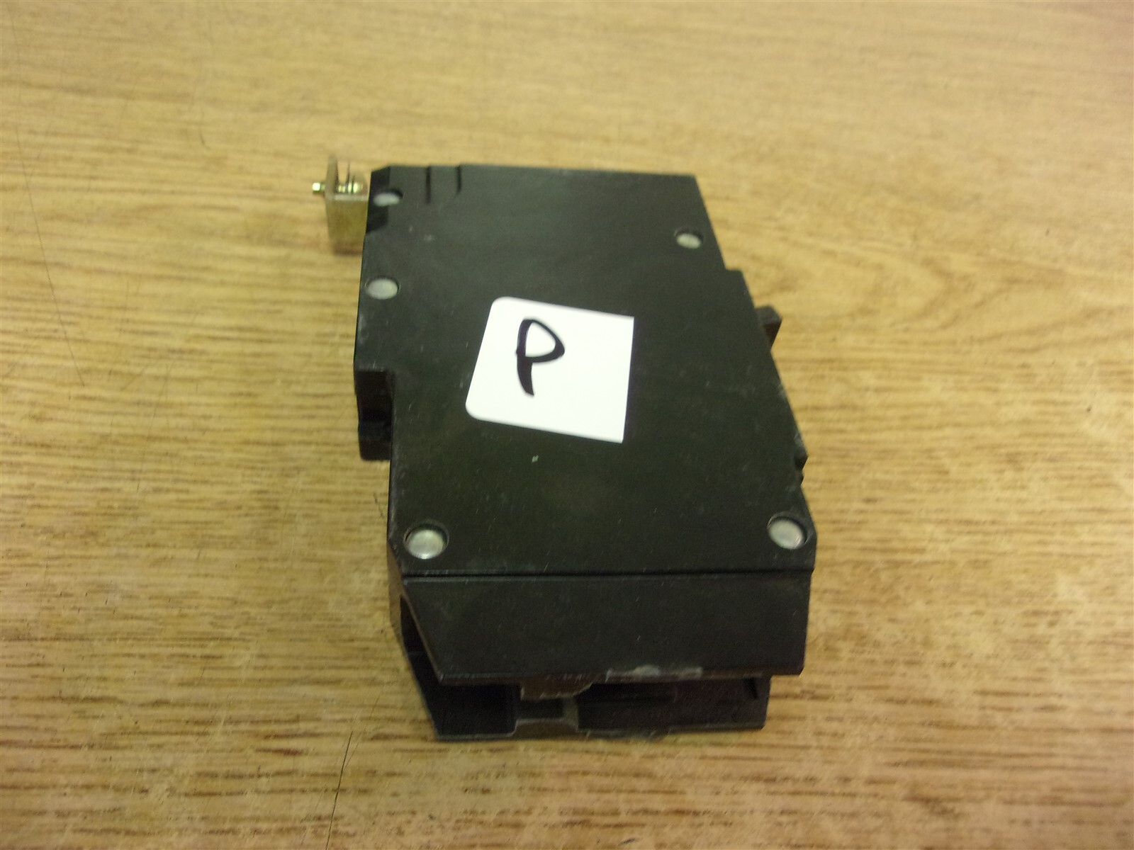 GE E11592 E11592 20A 1-Pole Circuit Breaker "P" *FREE SHIPPING* | eBay