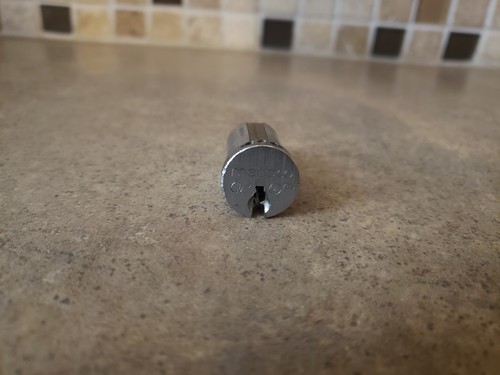 GENUINE MEDECO 72S VENDING MACHINE PLUG LOCK CYLINDER / B3-3 | eBay