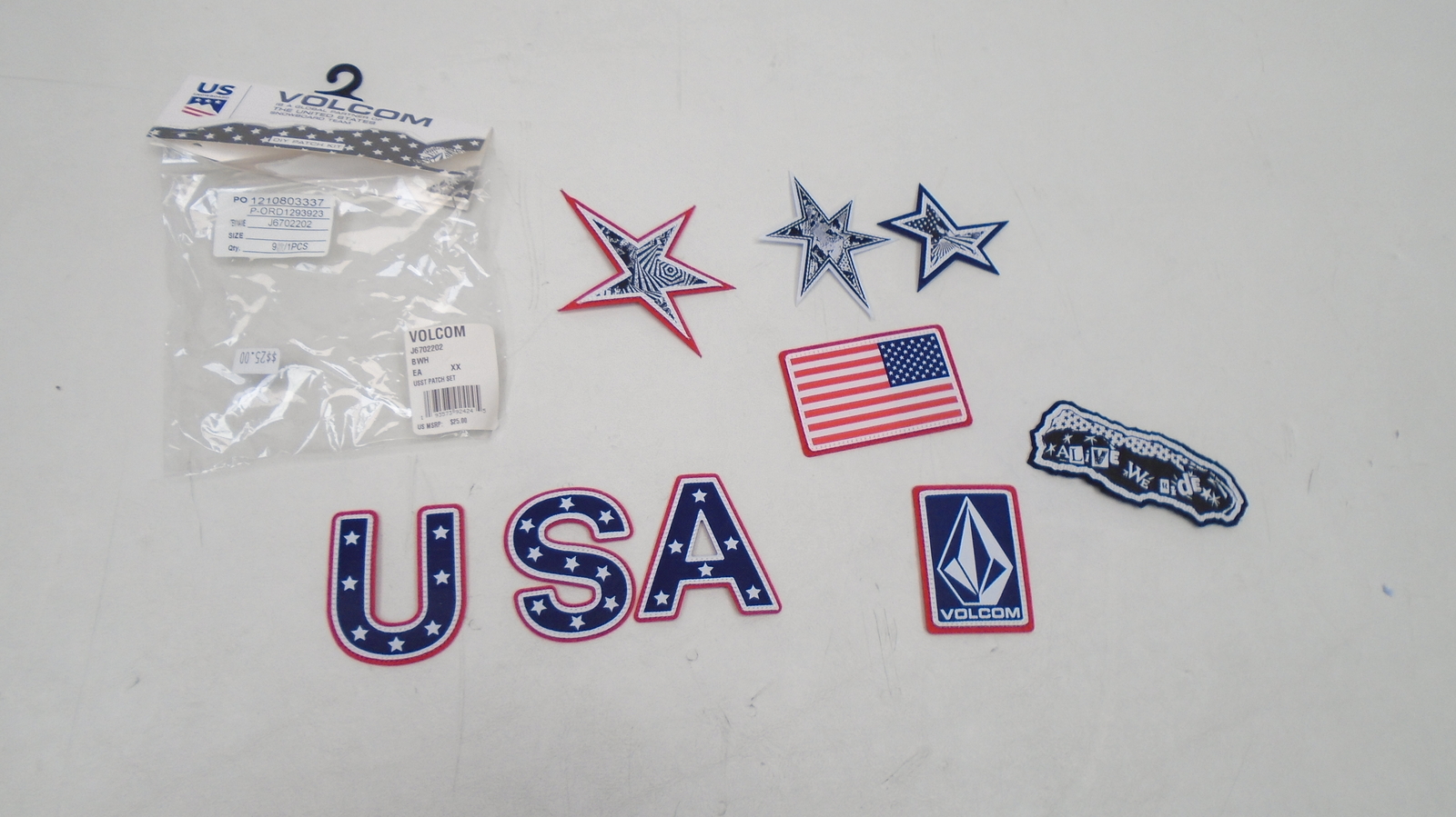 VOLCOM USST PATCH SET (9 PIECES) J6702202 BLUE/RED/WHITE/BLACK | eBay