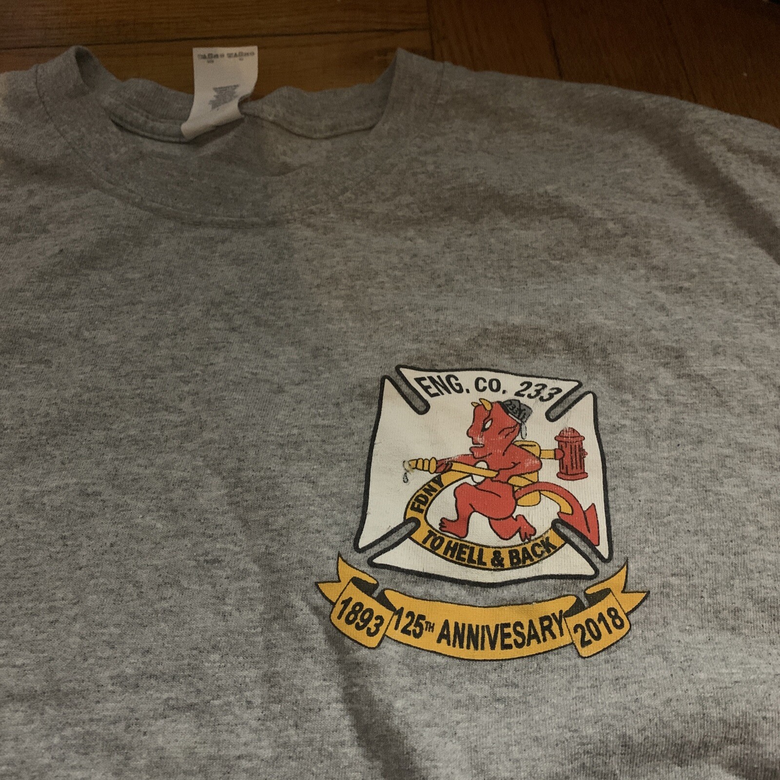 2018 FDNY 125th Anniversary Engine 233 Gray T-Shirt 2XL XXL Fire Dept ...