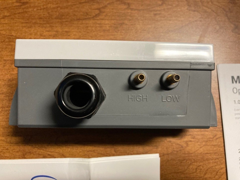 Setra 267 2671100LB11G1FD Digital Low Pressure Transducer Sensor | eBay