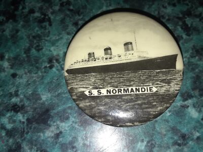 VTG S.S. NORMANDIE 1 1/4 CELLULOID PINBACK BUTTON OCEAN LINER SOUVENIR ...