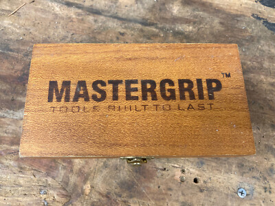 MASTERGRIP 6-Piece Router Bit Set, Straight V-Groove Core Dovetail ...