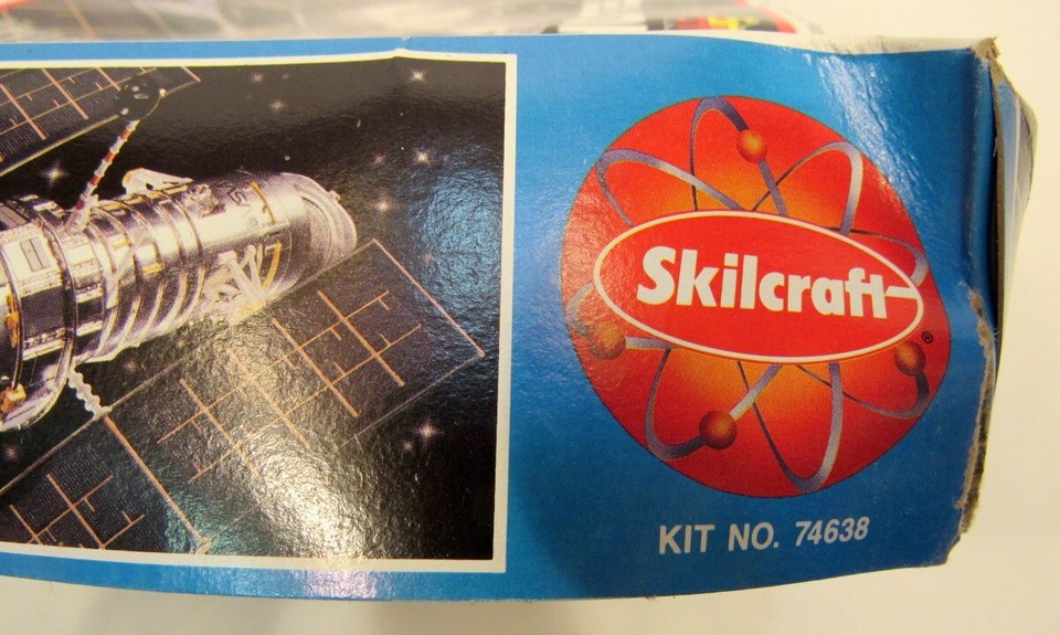 VTG LOT OF 4 PLASTIC SPACESHIP MODEL KITS ORIG BOXES READY TO START ...