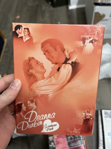 Deanna Durbin Sweetheart Pack (Three Smart Girls / Something In the ...