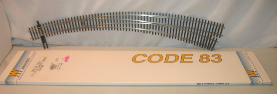 HO Scale Walthers 948-889 Code 83 Track 7 1/2" Right Hand Curved ...