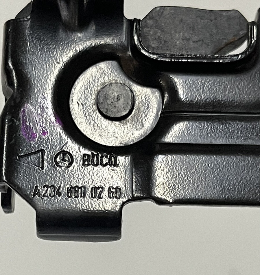 W204 MERCEDES-BENZ 2010 C300 Front Hood Bonnet Lock A2048800260 OEM | eBay