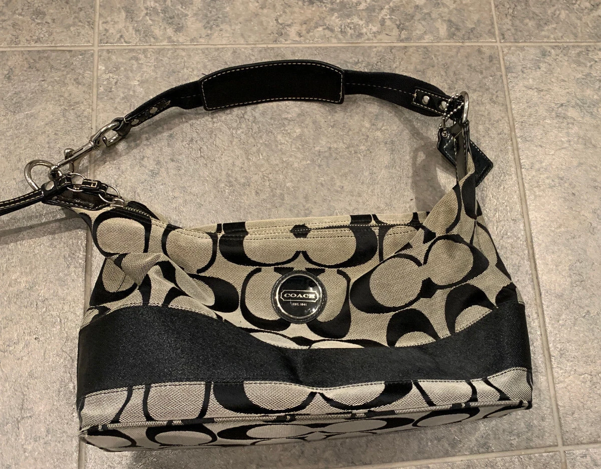 Coach Bag Logo