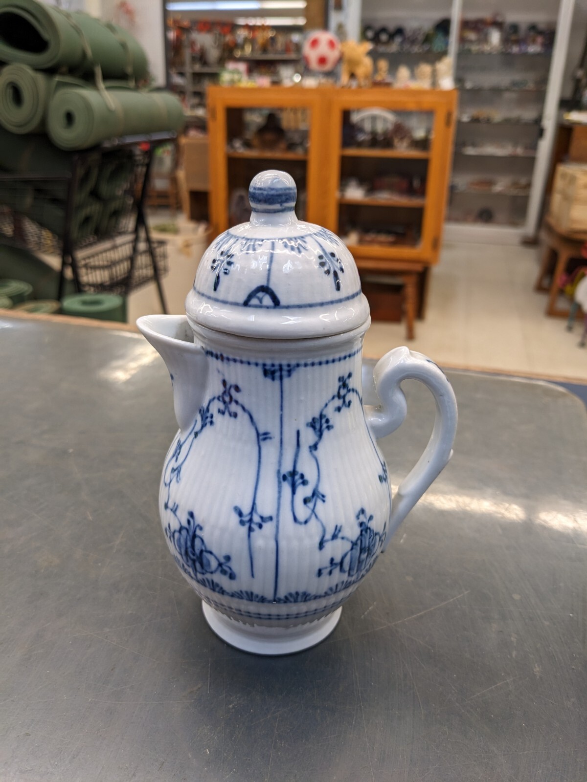 Early ribbed Porcelain Thuringia Volkstedt German blue Strawflower ...