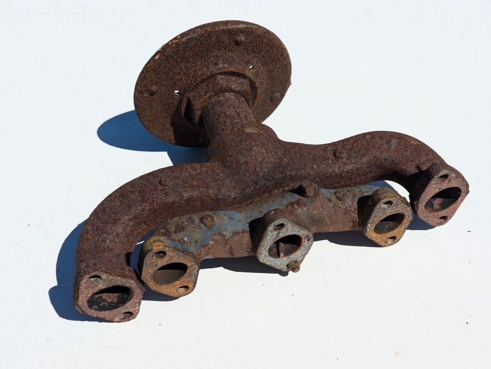 Wisconsin V4 Engine Bobcat VH4D VF4D VF4 VG4D Exhaust Intake Manifold ...