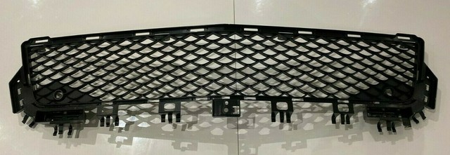 Genuine Mercedes-Benz W204 C-class C63 AMG Front Mesh Bumper Grille ...