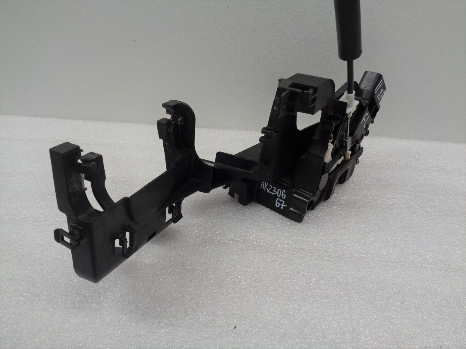 09-15 Jaguar XF Front Left Door Lock Latch Actuator 8X2A-21813-BC OEM ...