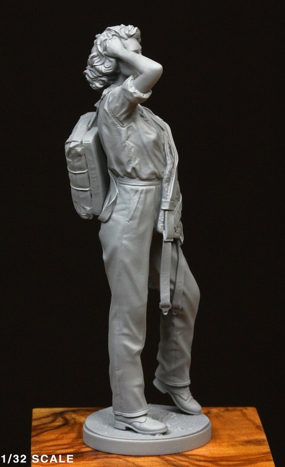 1/32 Scale Resin Figures Model Kit Classic Girl Unpainted Unassembled ...