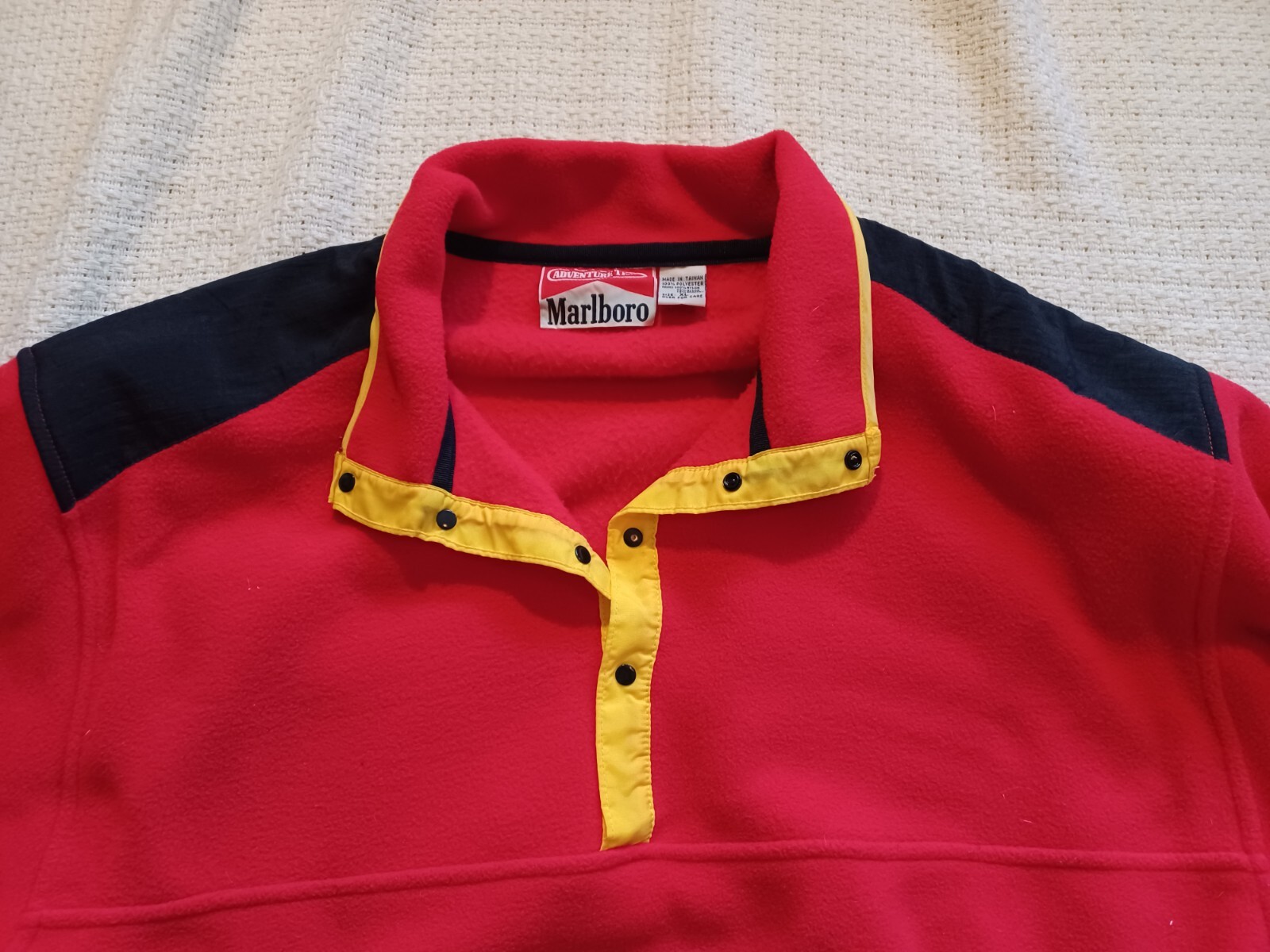 Vintage Marlboro Cigarettes 1990s Adventure Team Mens… - Gem