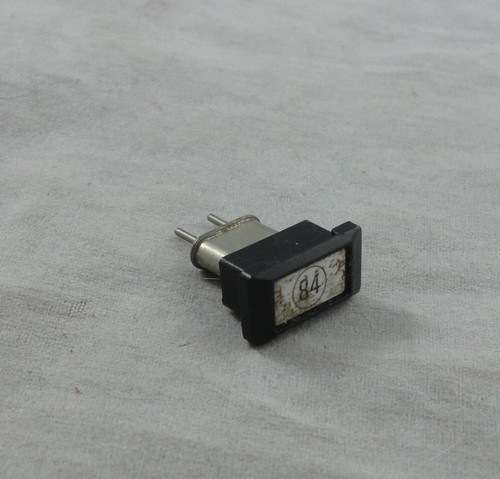 Airtronics 75Mhz AM Receiver Crystal CH84 AIR93012-80Z 75.870Mhz | eBay