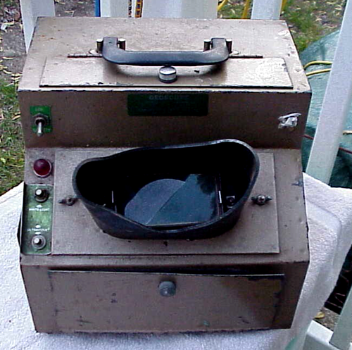 GEOSCOPE, WHITE & UV LIGHTS, GEM INSTRUMENT & mFG., IRVING, TX, CLOSED ...