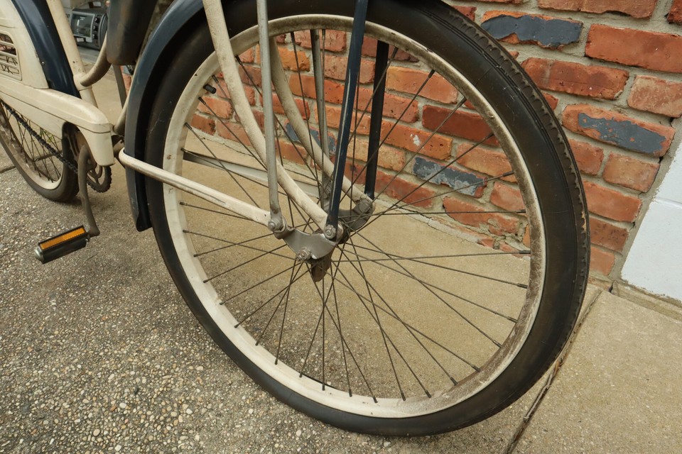 Vintage 1950’s J.C. Higgins Colorflow Girls Ladies Cruiser Bicycle | eBay