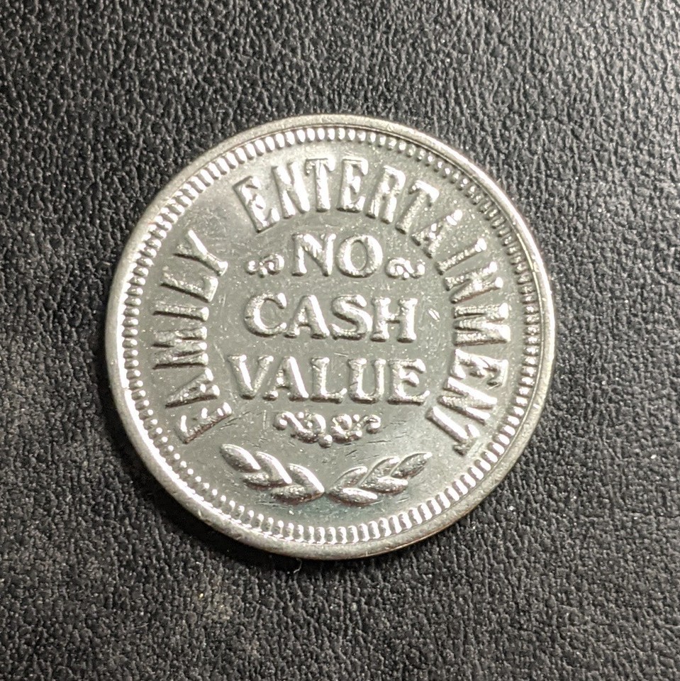 Goofy Golf Arcade Family Entertainment Games Go Carts Mini - Arcade ...