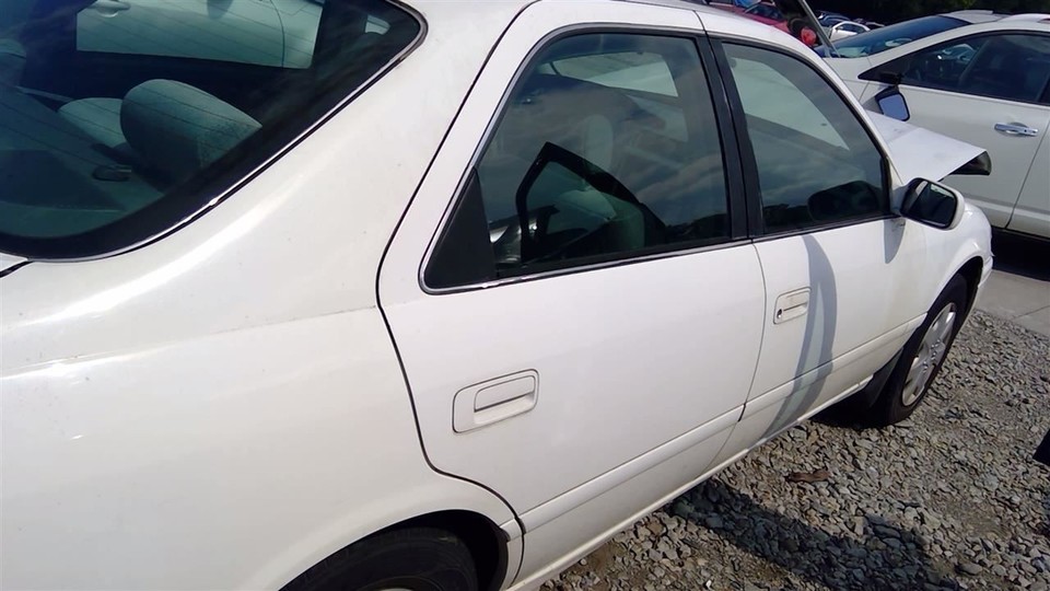 Used Engine Control Module (ECM) fits: 2000 Toyota Camry Electronic ...