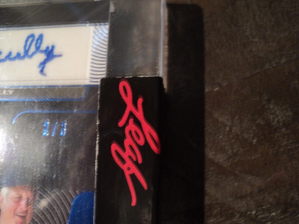 RARE Vin Scully Tom Lasorda 2021 Leaf Ultimate Sports Blue Signatures ...