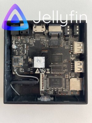 Personal Media Jellyfin / JellySeerr enhanced Server with more ...