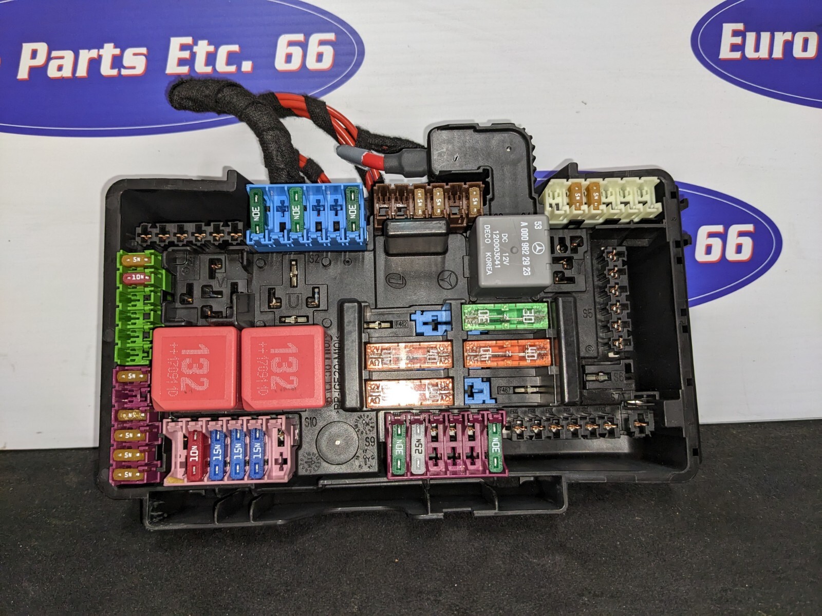 2016-2019 Mercedes-Benz GLC 300 X253 Engine Fuse Box 2018 16 17 19 ...
