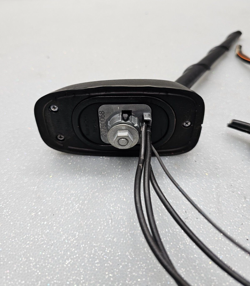 🔥11-17 CHEVY TRAVERSE GMC ACADIA RADIO AM FM ROOF MOUNTED ANTENNA BASE ...