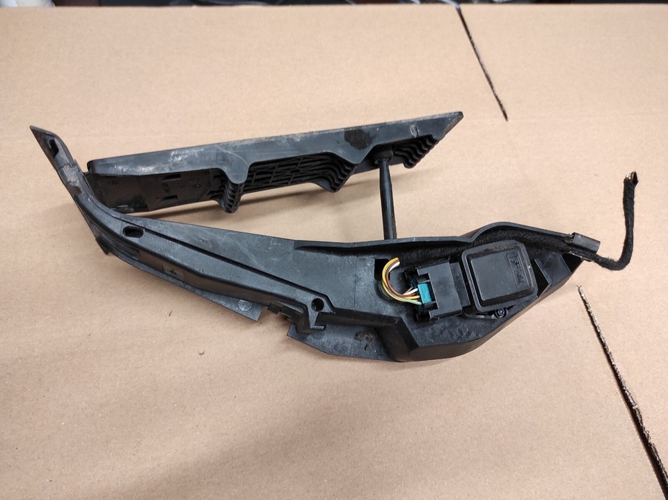 BMW E46 M3 330i 328i 325i ELECTRONIC THROTTLE ACCELERATOR PEDAL MANUAL ...