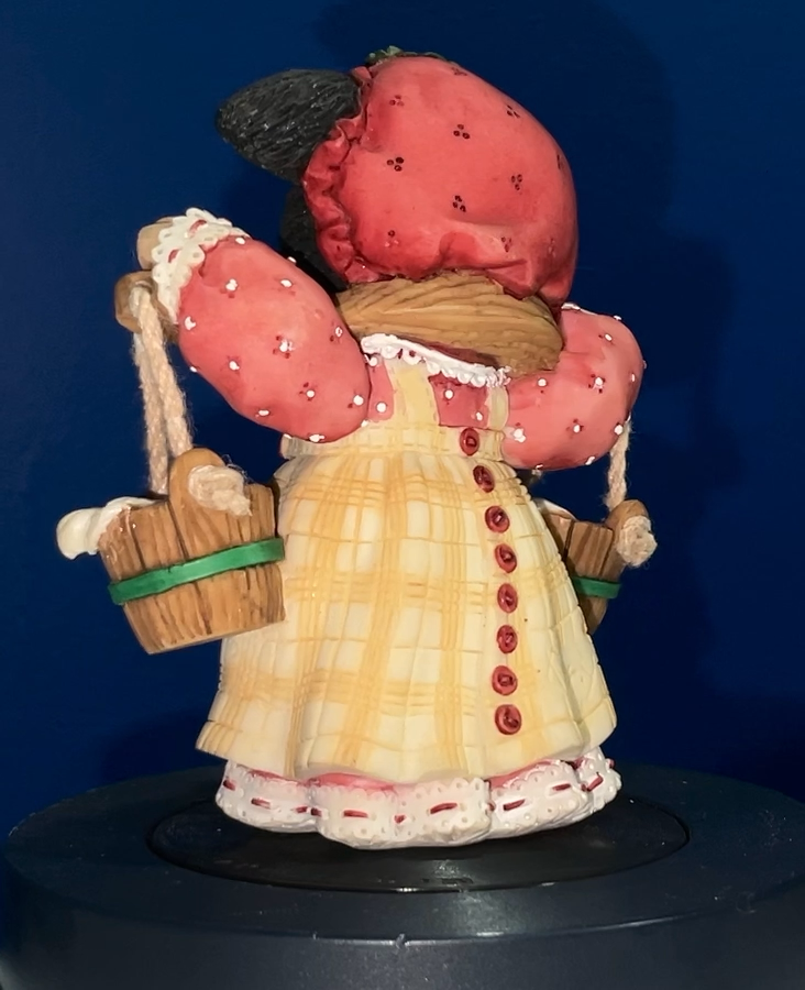 Mary’s Moo Moos Figurine Vintage "Home-maid Holiday" 1998 Enesco ...