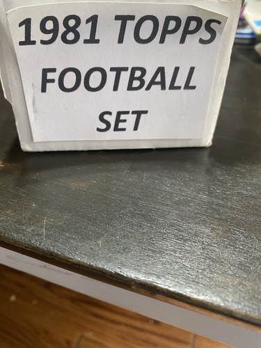 1981 Topps Football Complete Set #1-528 NM To Mint with a Nice Montana ...