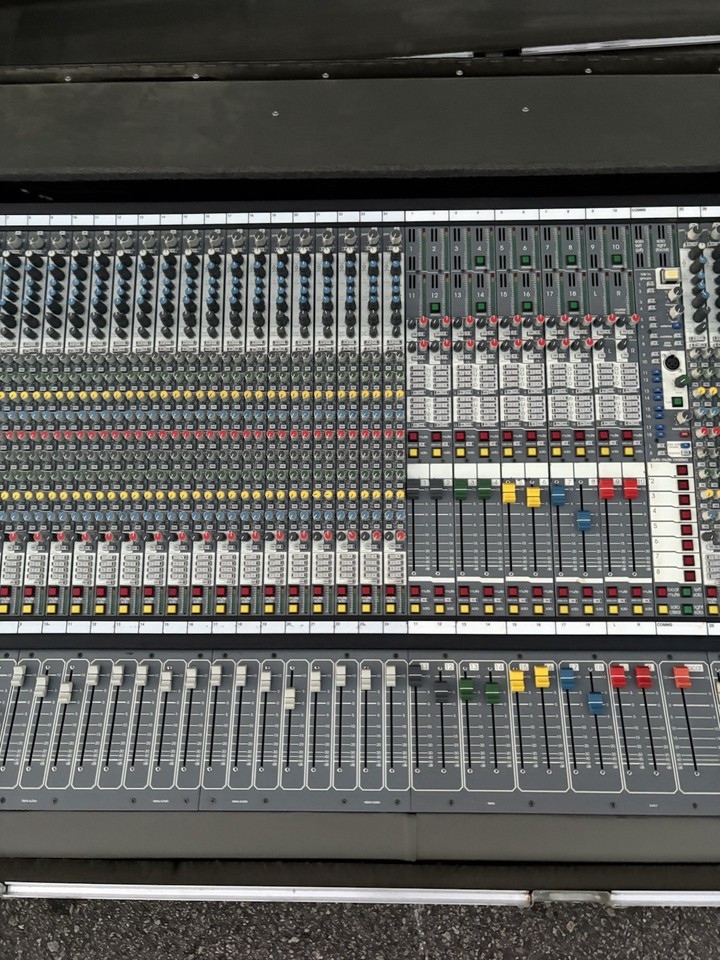 Midas XL250 Analog Mixing Console W/ 2 PSU XL2900 | eBay