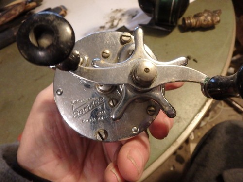2K- vintage working casting reel-SHAKESPEARE Service 1944 | eBay