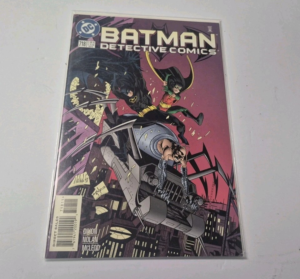 Bat Man DC Small Lot Comic Books # 607, 609, 660, 662, 718 Detective ...