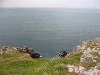 Photo 6x4 Cliff-top near Clegir Mawr Rhydwyn c2009 | eBay UK