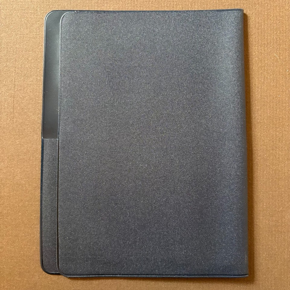 1979-80 NHL Edmonton Oilers Season Ticket Wallet Pouch - Wayne Gretzky ...