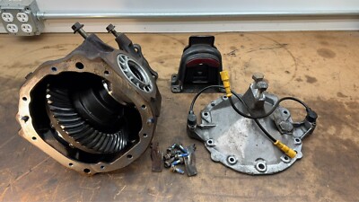 2006 Pontiac GTO Rear End Rearend Carrier Differential Axle 3.46 LSD ...