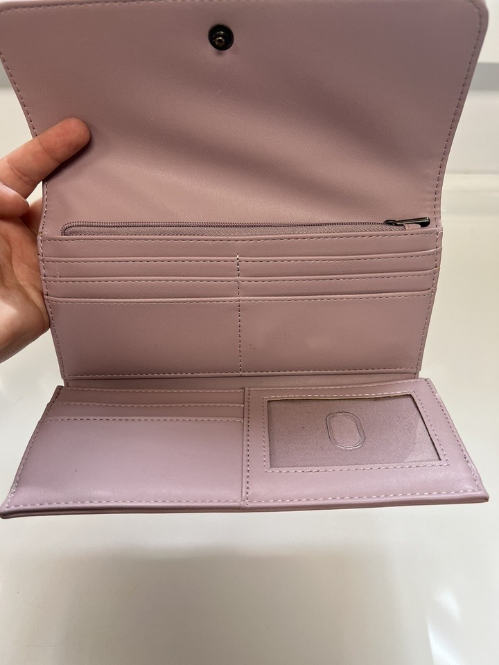 Universal Thread Womens Trifold Wallet Snap Closure Lavender - Zipper ...