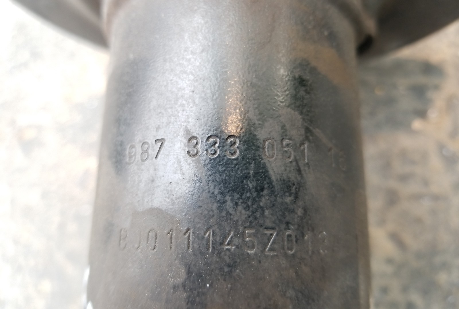 12 Boxster RWD Porsche 987 R REAR SHOCK SPRING 98733305116 STRUT 09-12 ...