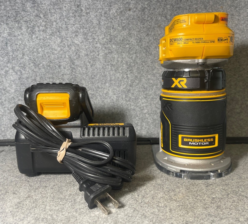 Dewalt DCW600 20V Max XR Brushless Compact Router with 1.5Ah Battery ...
