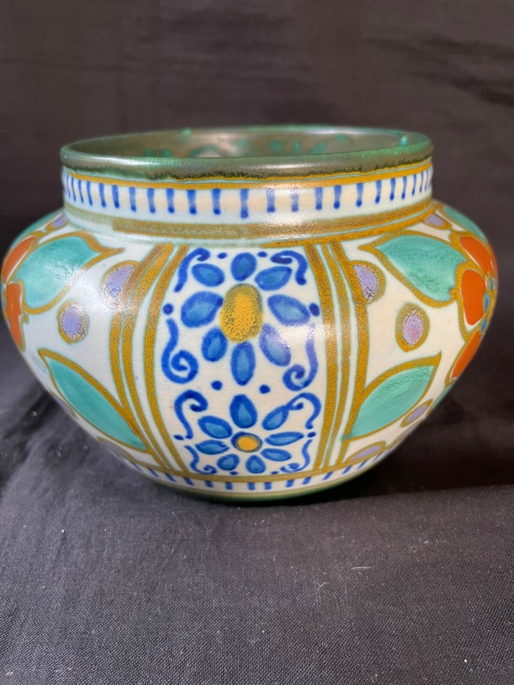 antique Dutch Gouda pottery flowerpot Appr 1920. Decor Isa . Several ...