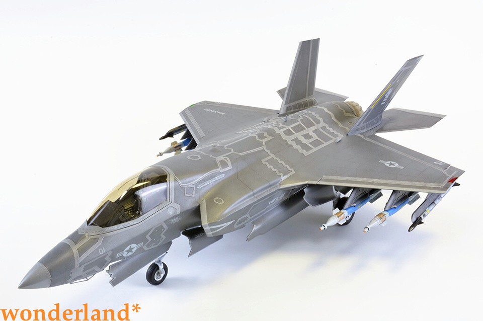 Trumpeter 03232 1/32 Scale F-35B Lightning Model Kit | eBay