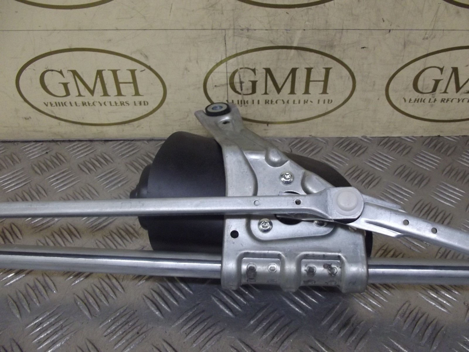 MINI MINI ONE, COOPER R50, R52, R53 FRONT WIPER MOTOR & LINKAGE ...