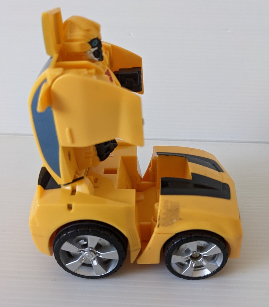 Transformers Cyber Slammer Bumblebee Car Convertible Toy 2006 Yellow | eBay