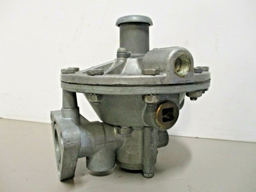 Williams Controls WM227F Regulating Relay Valve for Air Brake Systems ...