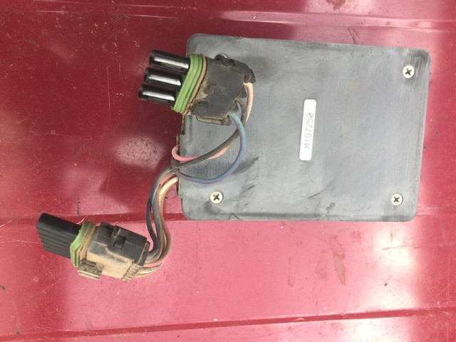 John Deere F935 Time Delay Relay Control Module AM102890 for sale ...