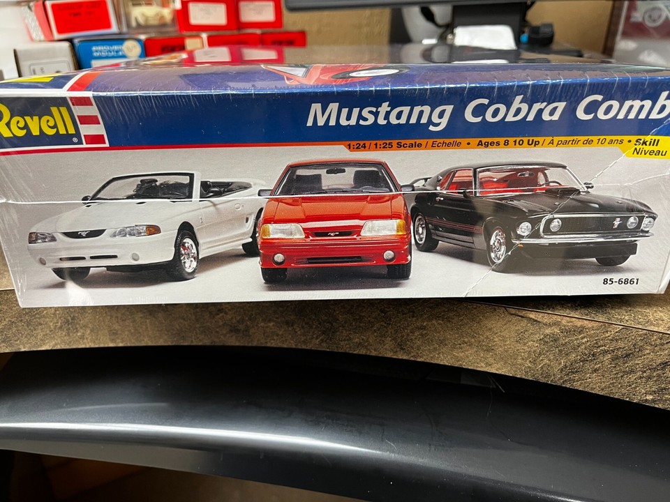 1/25-1/24 REVELL Monogram Ford Mustang SVT Cobra 428 Cobra Jet Mach 1 ...