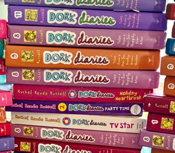 DORK DIARIES Series Books Hardcover Rachel Renee Russell - Choose Your ...