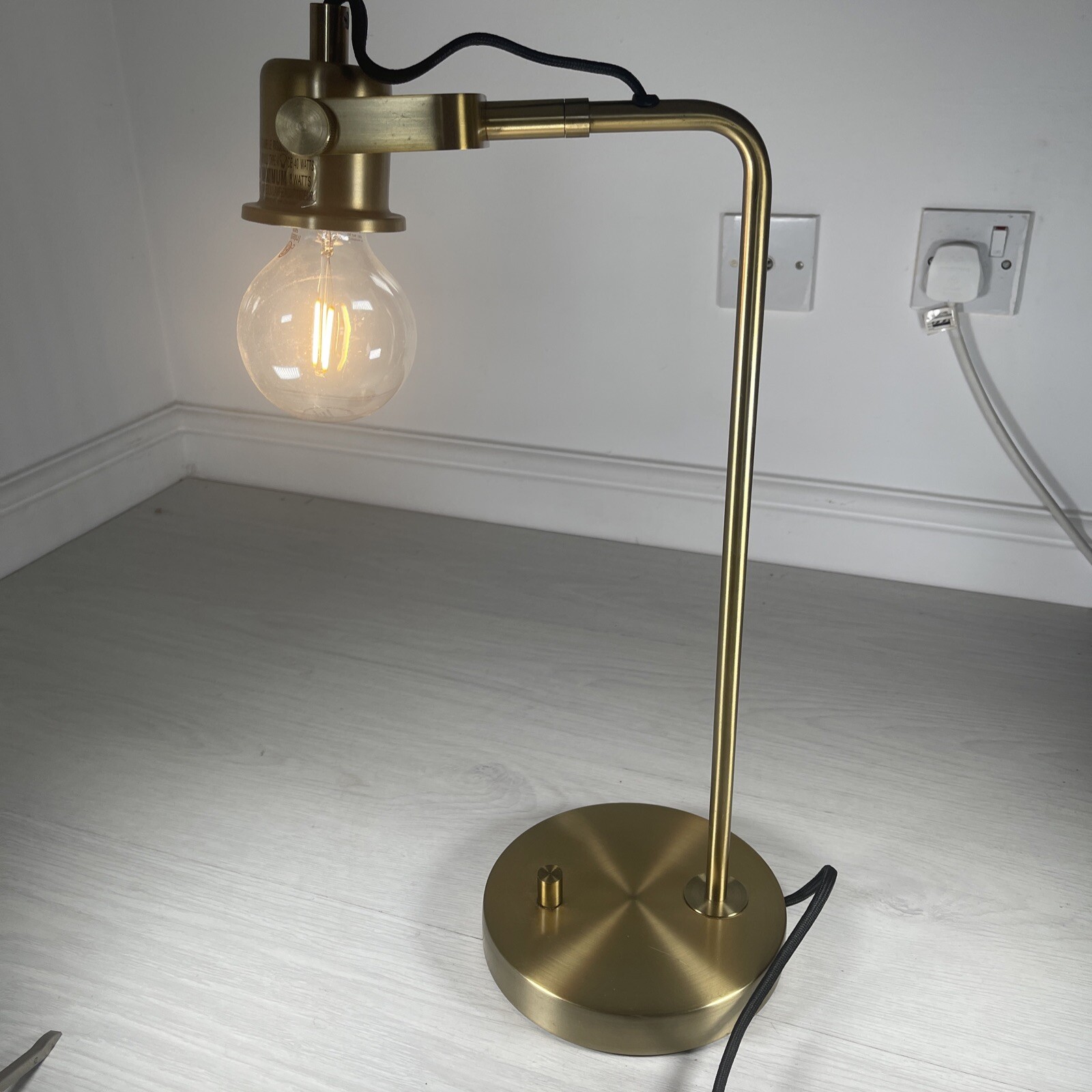 Stunning Vintage Industrial Style Adjustable Brushed Gold Table Lamp ...